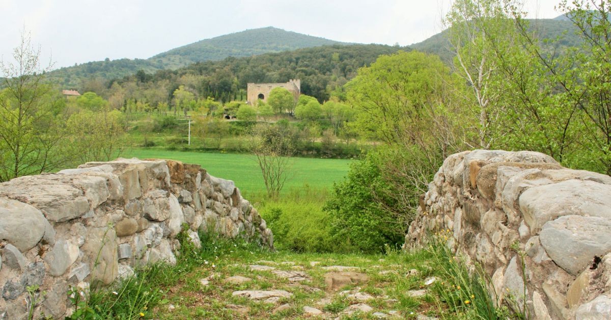 Oix - Vall del Bac. Itinerario 2 Consorcio Alta Garrotxa
